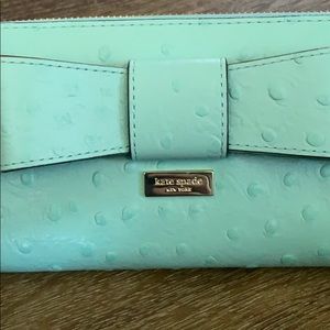 kate spade | Bags | Nwt Kate Spade Neda Wallet Gorgeous | Poshmark